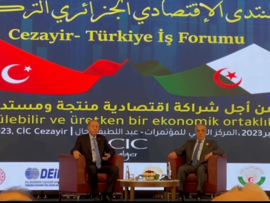 الوزير الأول الجزائر تتطلع الى شراكة اقتصادية مثمرة وتعاون رابح رابح