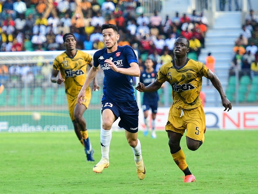 Coupe de la CAF - Demi-finales (aller) : ASEC Mimosas – USMA (0-0 ... Coupe de la CAF - Demi-finales (aller) : ASEC Mimosas – USMA (0-0 ...