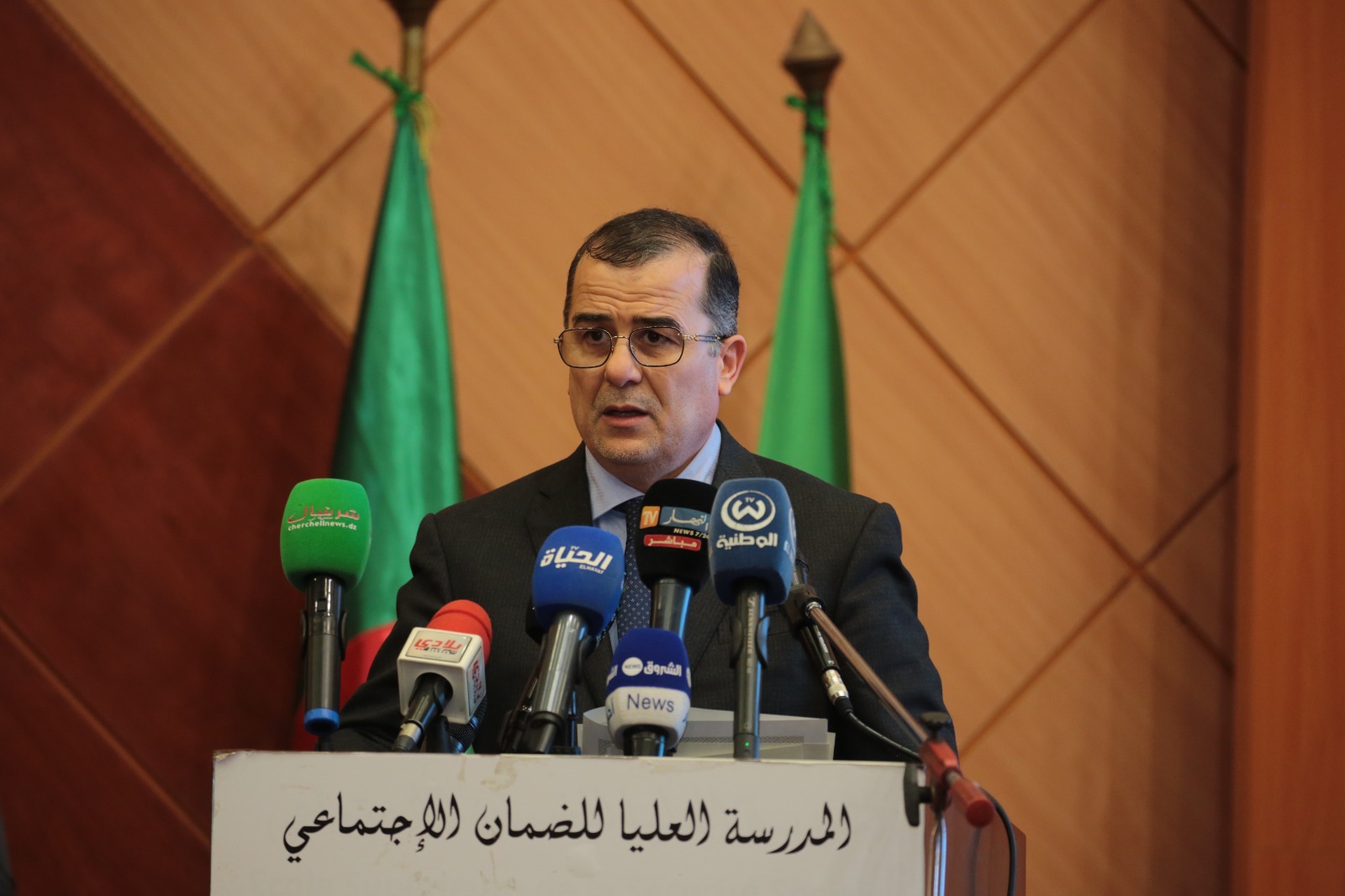 بن طالب الإستثمار في الرقمنة ضروري لتحسين جودة الخدمات المقدمة للمواطن